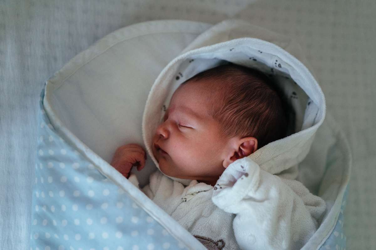 What Bedding Should I Use For A Newborn 